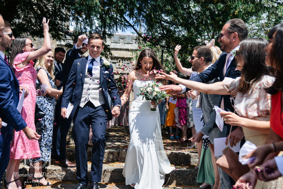 Harefield Barn Devon Wedding Photography ~ Hannah & Craig | Devon ...